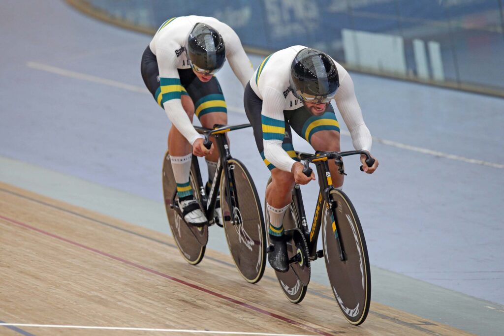 Track nationals: equipment gallery – big chainrings, narrow handlebars ...