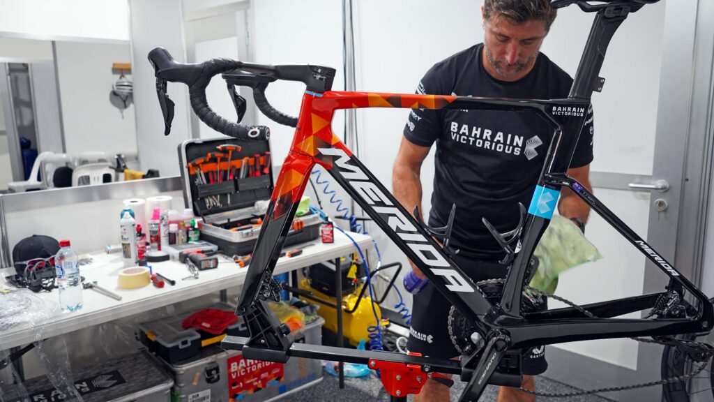 Pro bikes 2023: Bahrain Victorious and Merida – a mechanic's ...